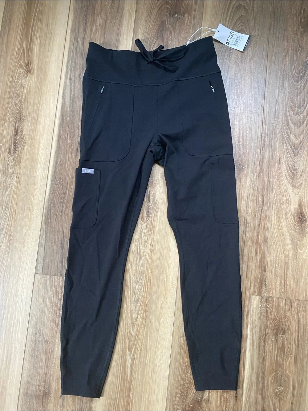 Figs | Pants & Jumpsuits | Figs Black Performance Scrub Leggings With ...